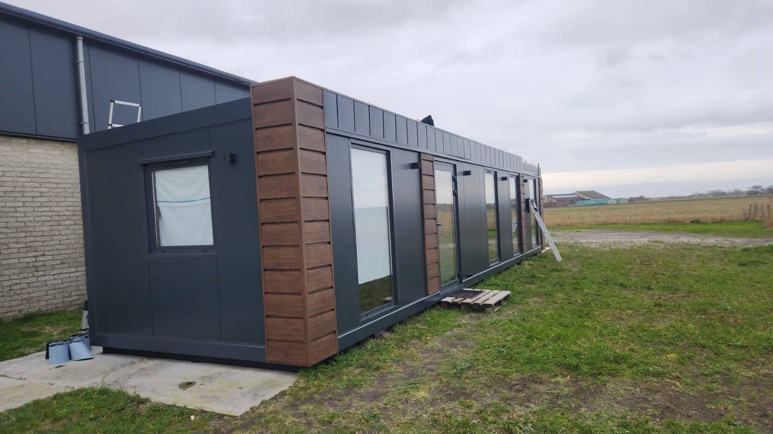 Vluchtelingen Migranten Opvang In Woonunits Voor Gemeenten